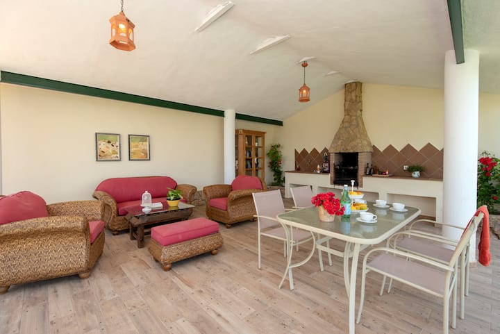 Villa María - Ronda - Igualeja