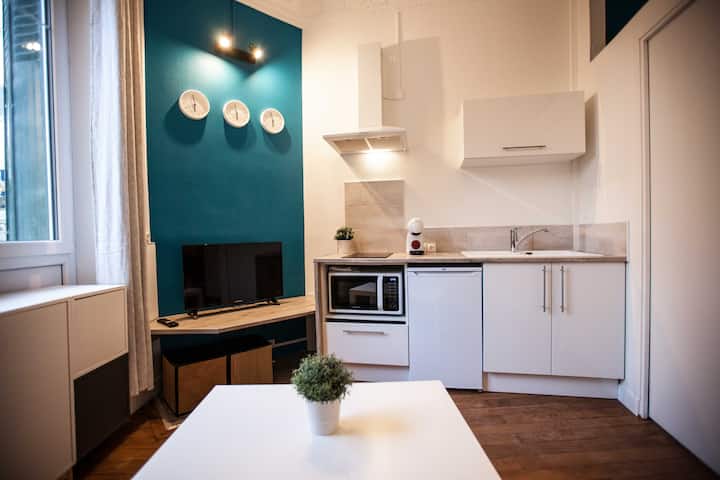 Studio Avec Terrasse - Riom