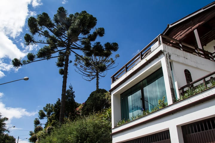 Linda Suíte 1 Em Vila Capivari. óTimo Para Casal. - Campos do Jordão