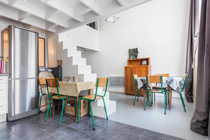 Petite Maison Dans La Prairie ! - Paris