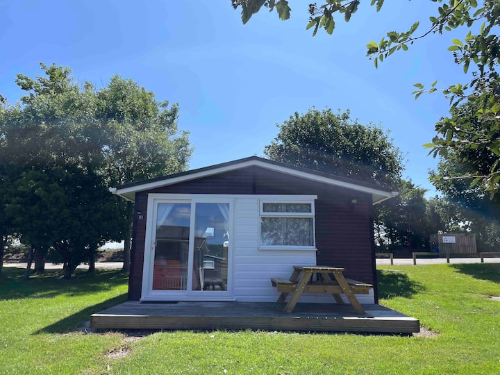 Chalet 81 - Perfect For Couples Or Families - Constantine Bay
