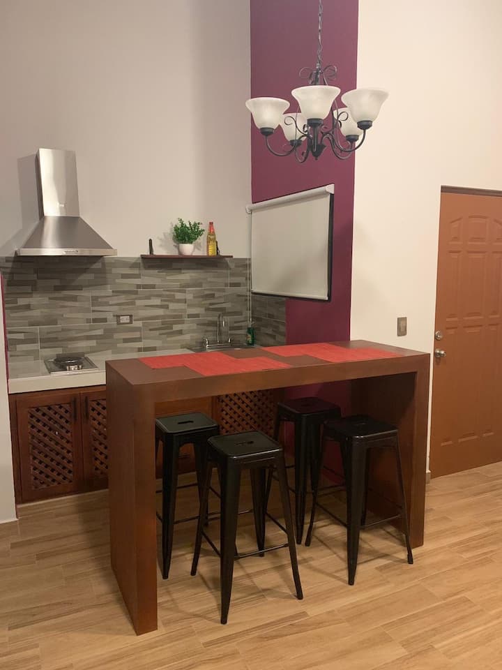 (5) Completamente Remodelado Y Cerca Del Malecón - La Paz, Mexico