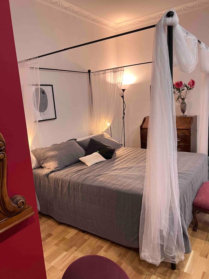 Romantic Guest's Suite - Roma