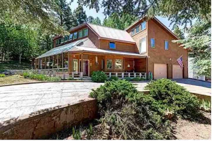 Blue Spruce Lodge - Cloudcroft, NM
