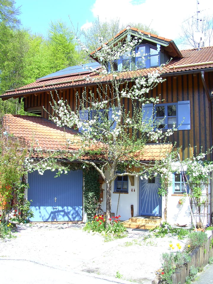Ruhiges Apartment In Tutzing Am Starnberger See - Pöcking