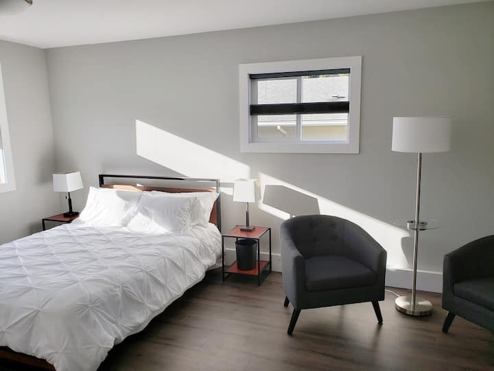 Modern, Private, And Fully Furnished Se Guesthouse - Portland, OR