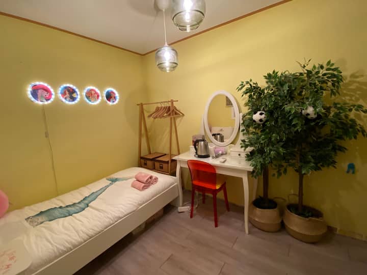 #4 Choco Female House - Südkorea