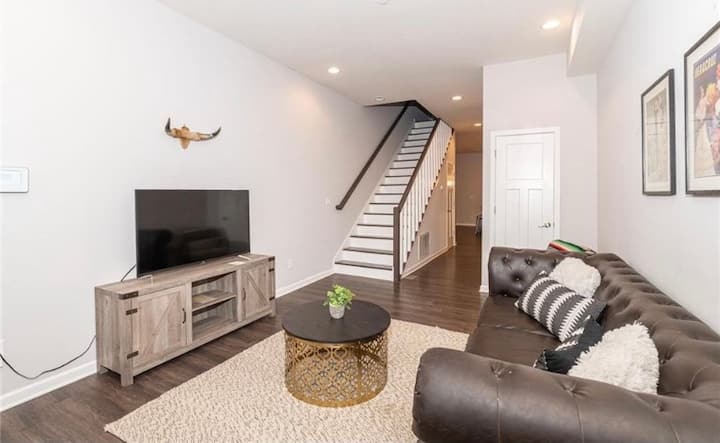 Fountain Square Home In Indy Close To Lucas Oil! - Indianapolis