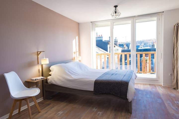 Charmant T2 Avec Balcon Rénové Et éQuipé à Neuf - Bagnères-de-Bigorre