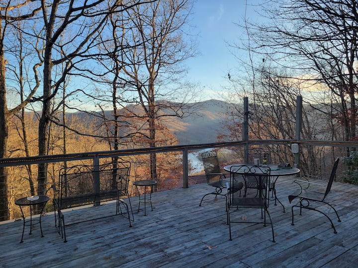 Mountain Cabin In Woods, Lake, Deck, Accessible - Tuckasegee, NC