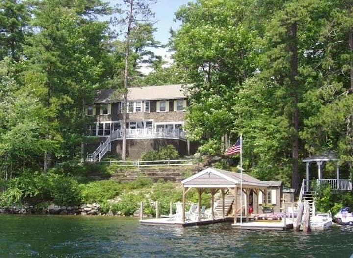 3 Night Min Lake Winnipesaukee Lakefront Villa For 15 - Wolfeboro, NH