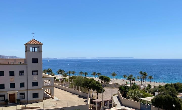 Desconexión Frente Al Mar - Aguadulce