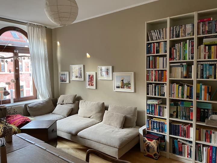 Helle Und Große Wohnung In Der Südvorstadt - Leipzig