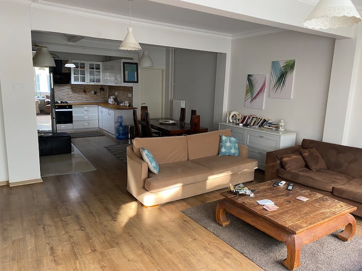 Huge 3br Flat-grand Living Room - Heart Of Sisli - Şişli