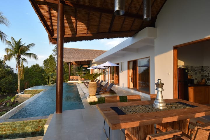 Bali Mimpi Luxurious Villa With Great Ocean Views! - Munduk