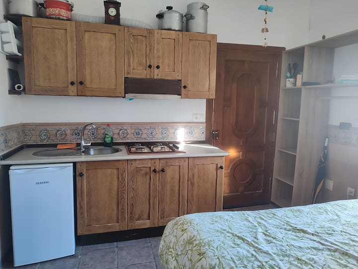 Habitación/cocina Privada  Afueras De Estepona - Estepona