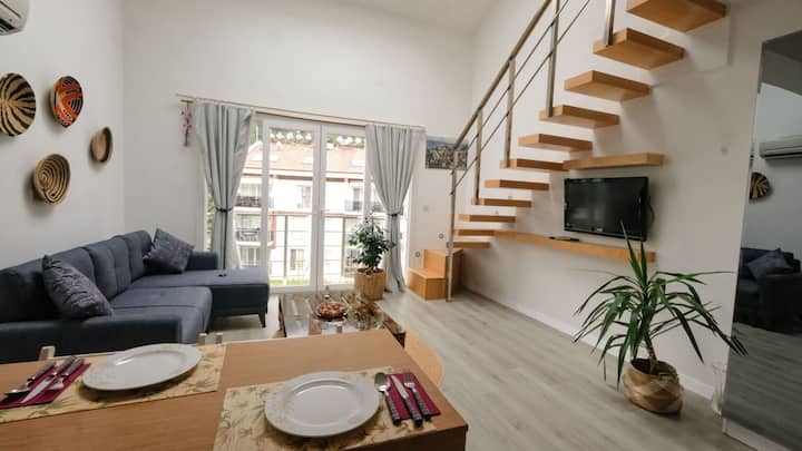 Ferah, Sade, Asma Katlı Daire - Fethiye