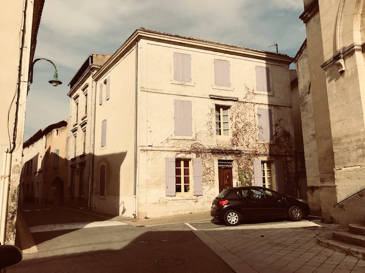 Spacieux Mas De Ville Avec Cour Intérieure - Pont-Saint-Esprit