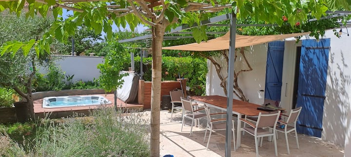 Maison Avec Piscine Et Jacuzzi Privés - Aubagne
