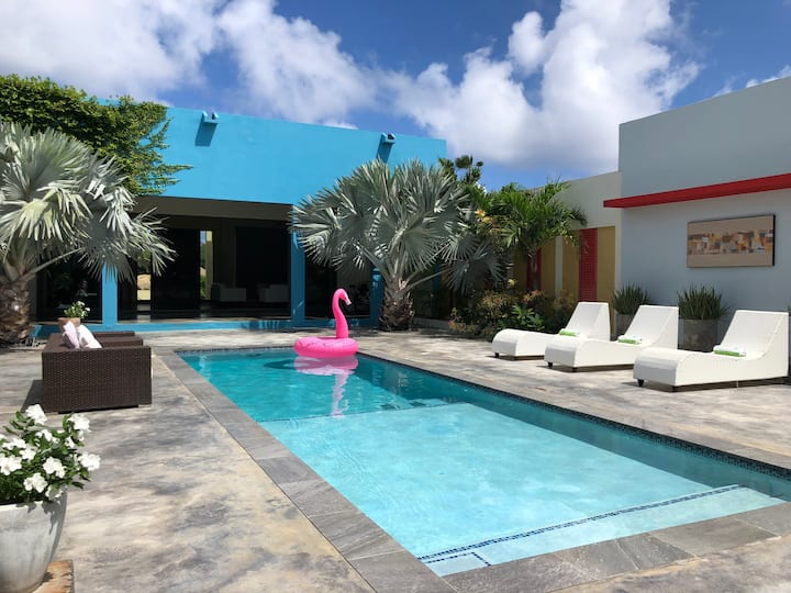 Malmok Contemporary Beach Villa - Aruba