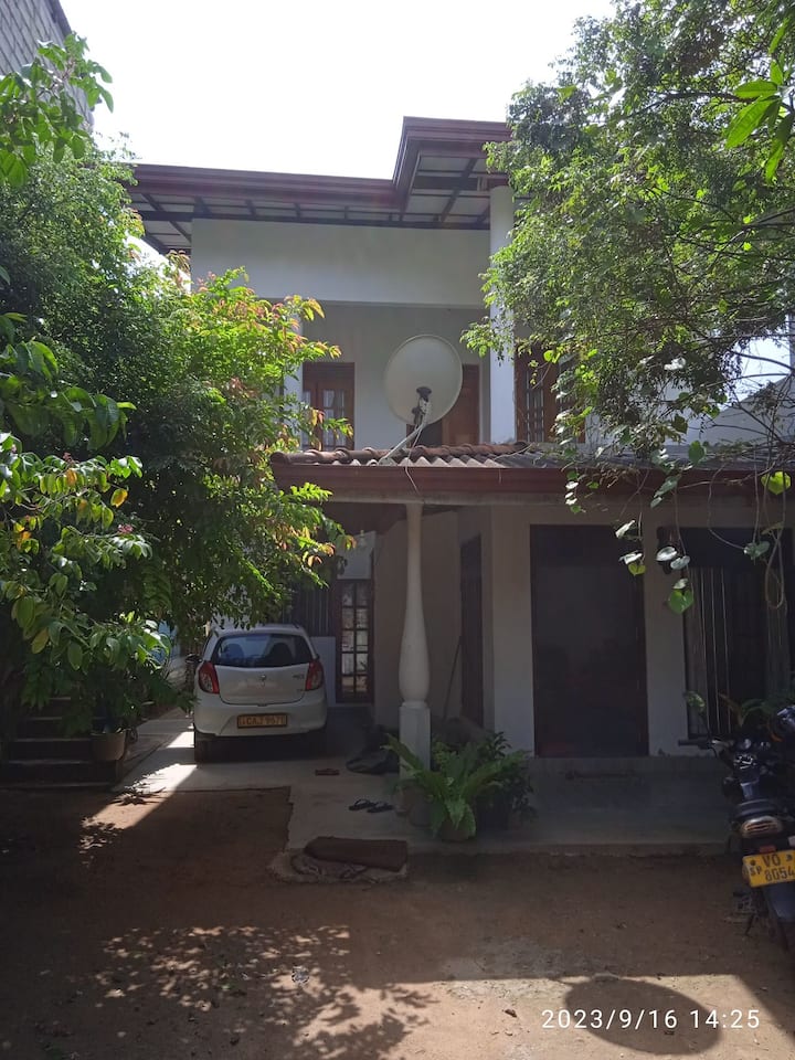 V53 Homestay - Sri Lanka