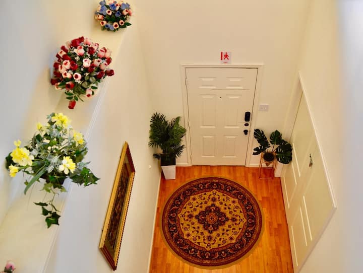 Charming Allure ( Private Bathroom) - Houston, TX