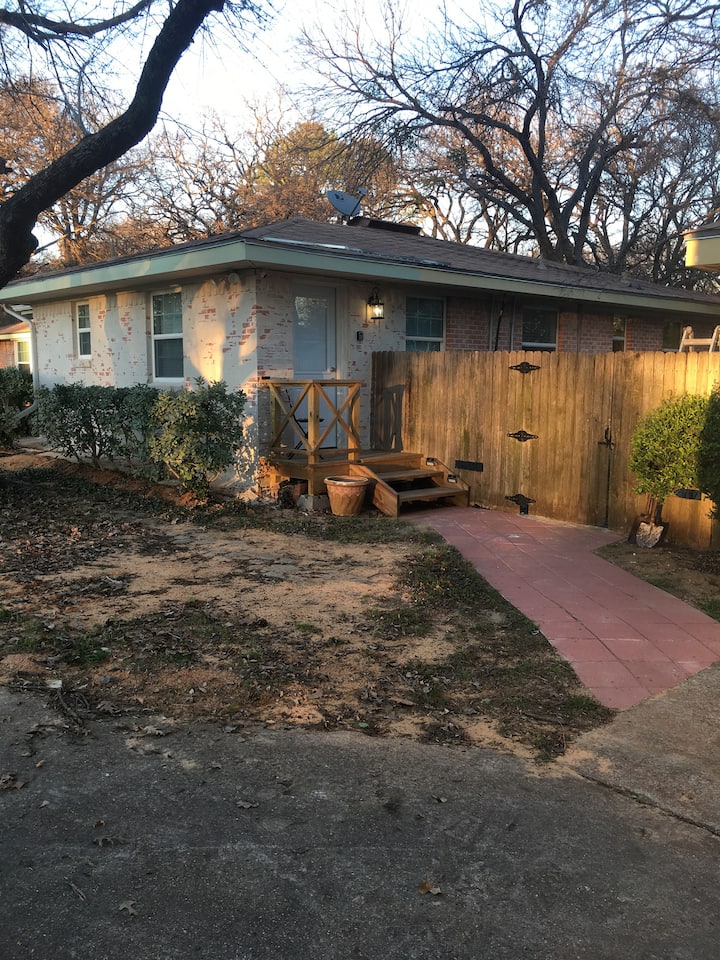 Private Pad - Irving, TX