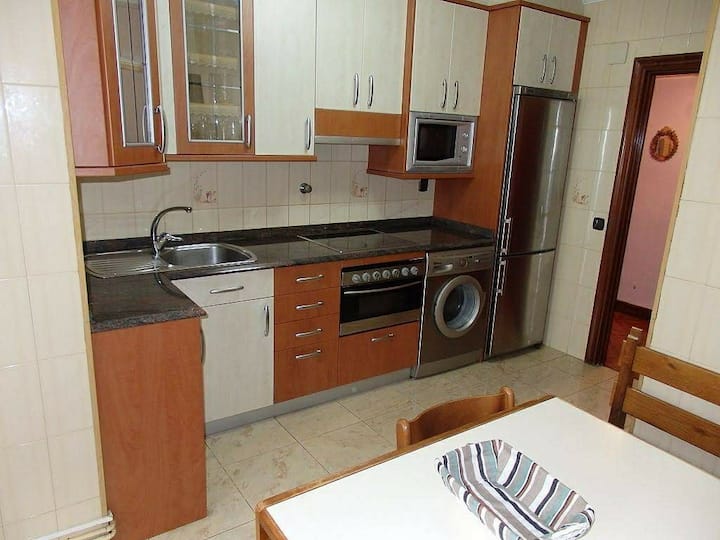 Habitación En Bilbao - Bilbao