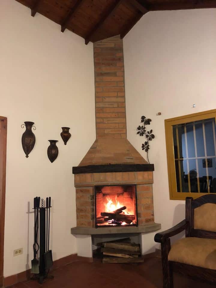 Beautiful Country House Located In Llanogrande - La Ceja