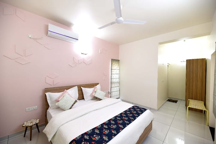 Agastya Villa - Room 3 - Badami