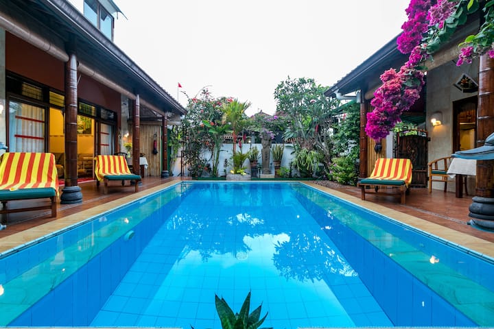 Tropical Oasis - Private Pool And Rooftop Terrace - Jimbaran