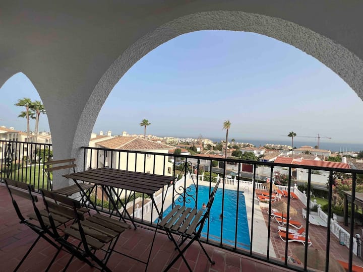 Sea And Pool View Charming Coastal Escape - La Cala de Mijas