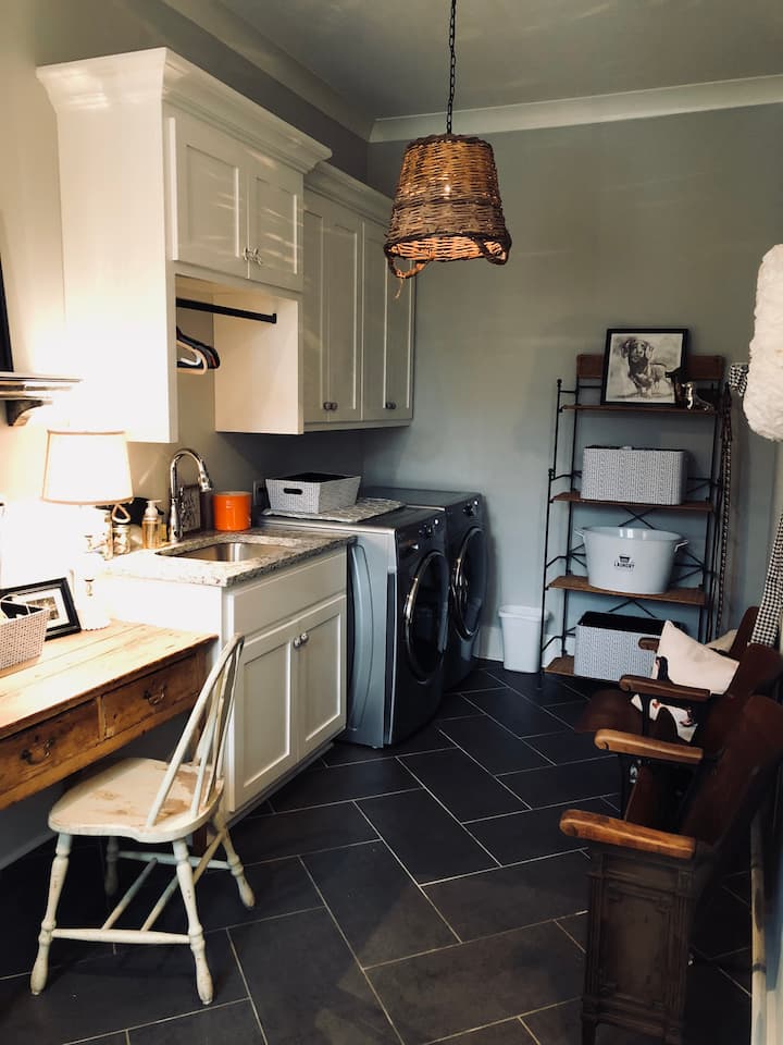 Oxford 1 Bed/1 Bath Studio Close To Everything!!!! - Oxford, MS