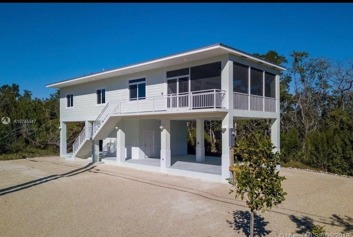 Butterfly Key Retreat - Key Largo, FL