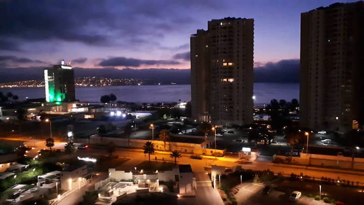 A Pasos De La Playa Casino Restaurant Vista Espect - La Serena