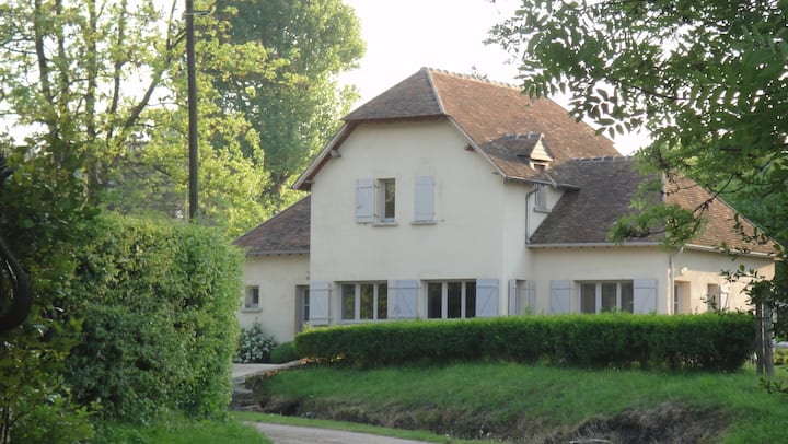 Campagne Tout Près De Paris - Montfort-l'Amaury