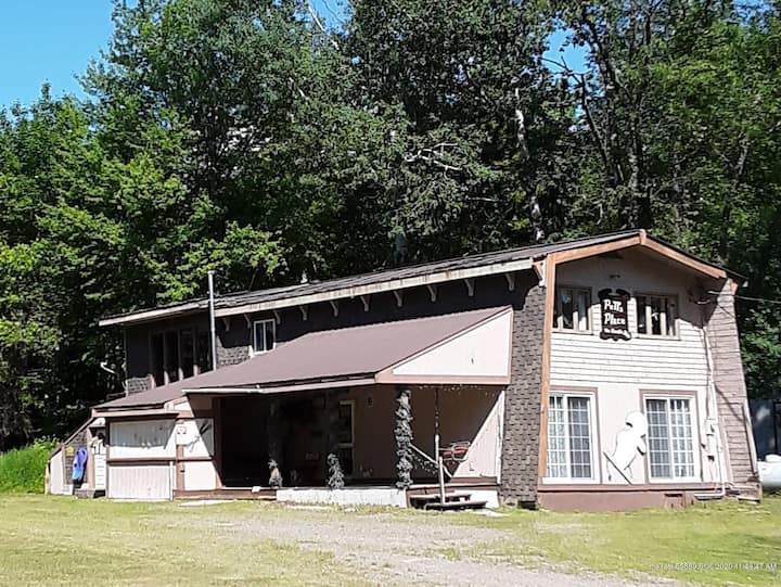 Putt's Place - Carrabassett Valley, ME