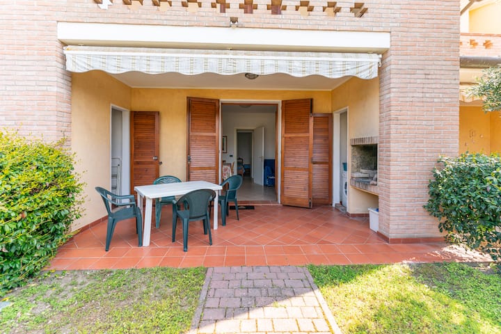 Quiet Three-room Apartment In Lido Degli Estensi - Comacchio