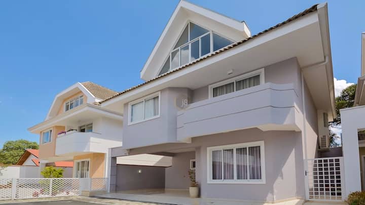 Casa Em Condomínio Fechado! Excelente Localização - Curitiba