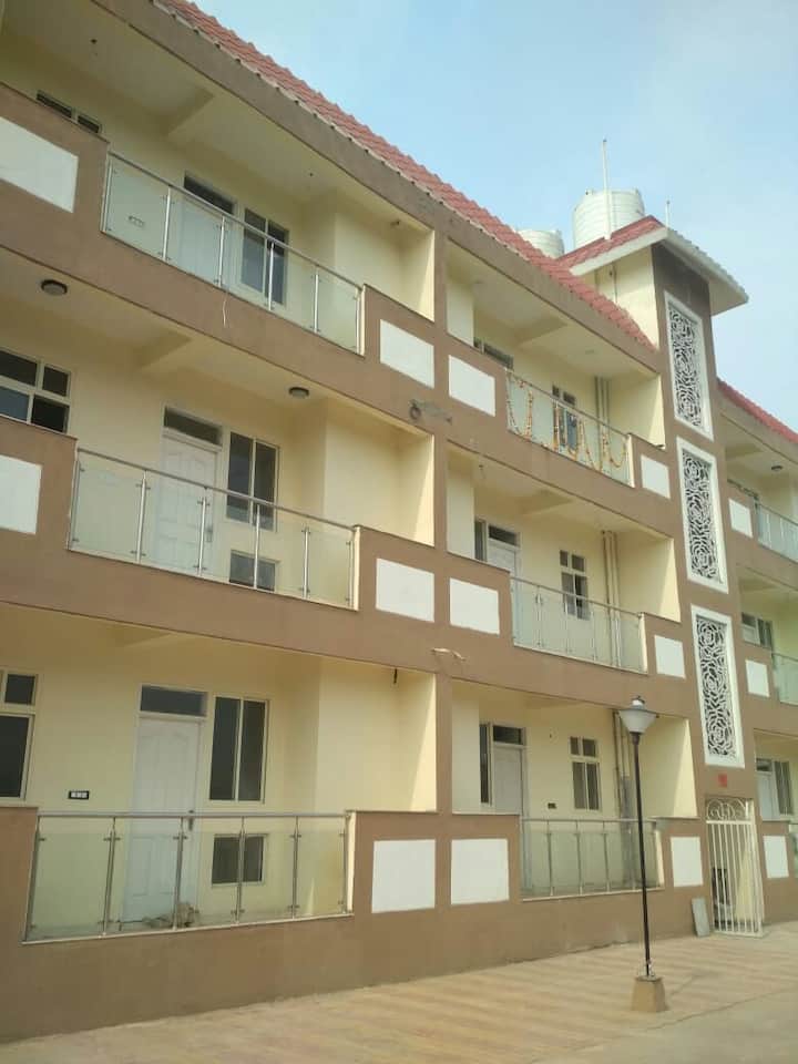 3 Bhk Floor Heart Of Bhiwadi, Cool, Quiet Place. - Bhiwadi
