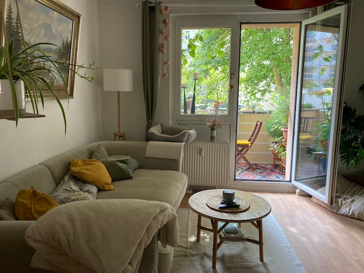 Cozy Flat In The Beautiful South Of Leipzig - Leipzig