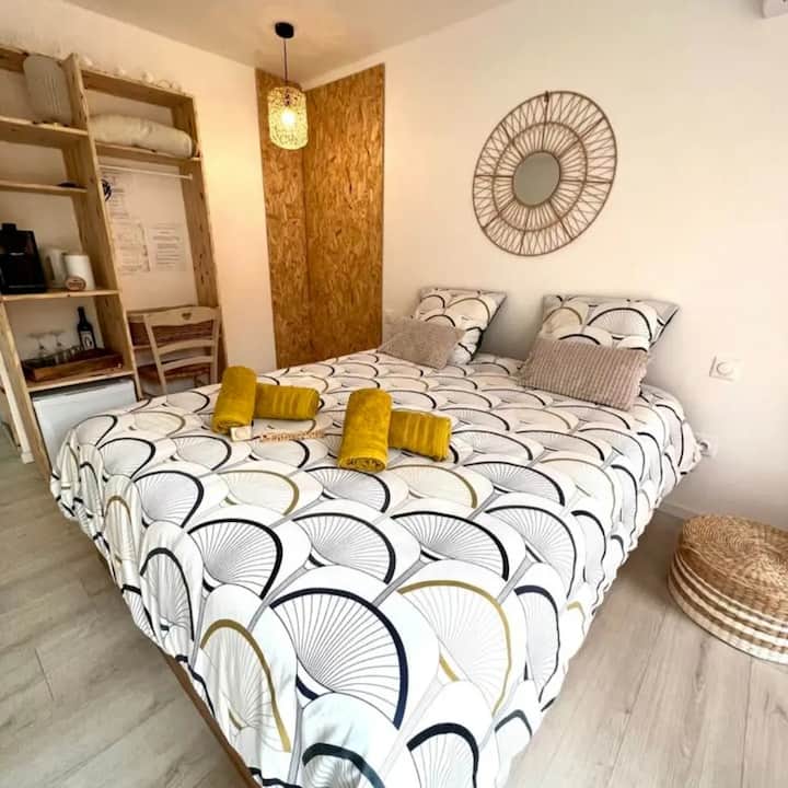 Chambre D'hôtes, Jacuzzi Privé à 3 Min De La Cité. - Carcassonne