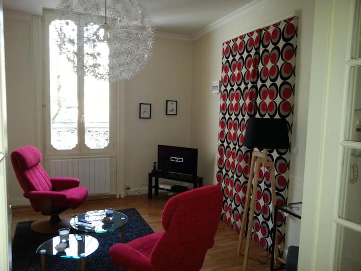 Appartement F2 Charmant, Au Calme. - Ibis Vichy