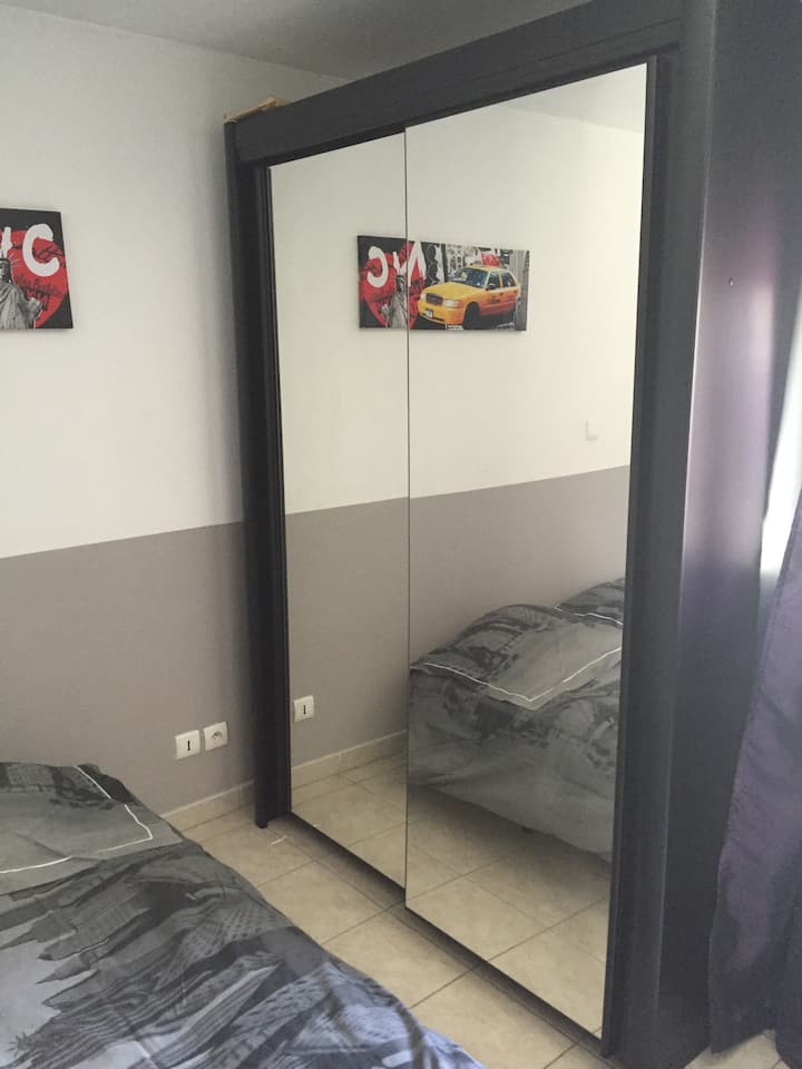 T1 Proche Cern Et Genève - Saint-Genis-Pouilly