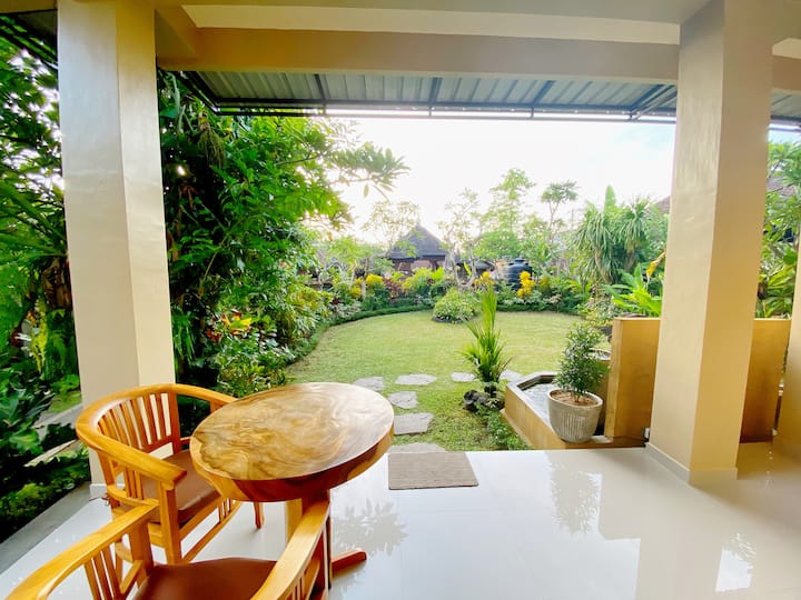 Ubud Garden View 2 Bed & Breakfast - Ubud
