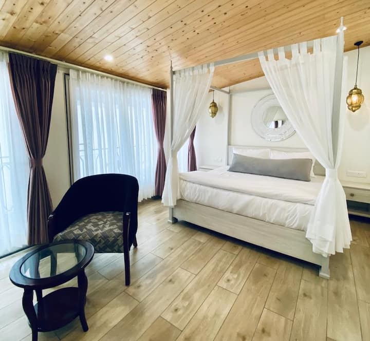 Samaya 180° Mussoorie (Room 3) - Mussoorie