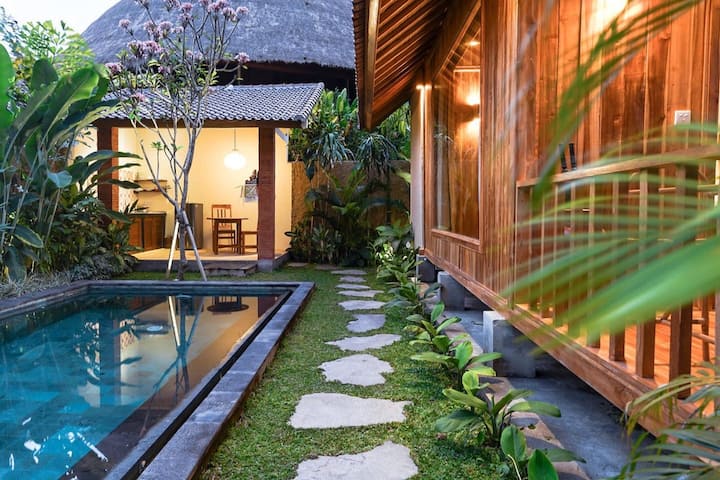 Sukasada Cabin Holiday Rentals - Bali, Indonesia | Airbnb