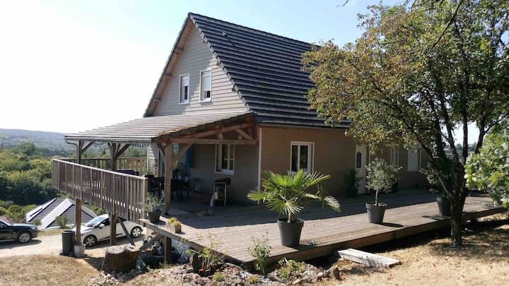 Grand Chalet Dans Un éCrin De Verdure. - Brive-la-Gaillarde