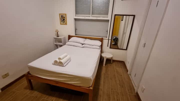 Apê Copacabana, 200 M Da Praia, Posto 5 - Copacabana