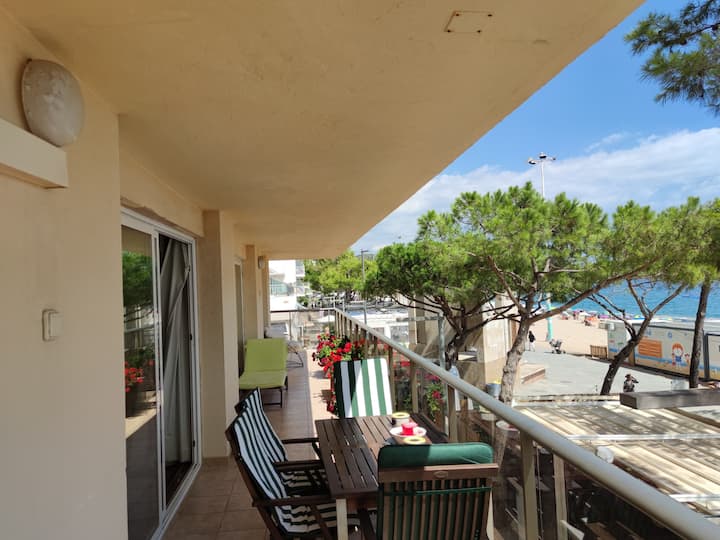 Espectacular Piso 4 Habs Frente Al Mar! - Sant Feliu de Guíxols